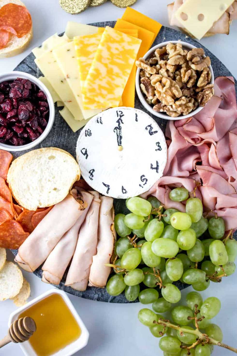 20 New Year's Eve Charcuterie Board Ideas